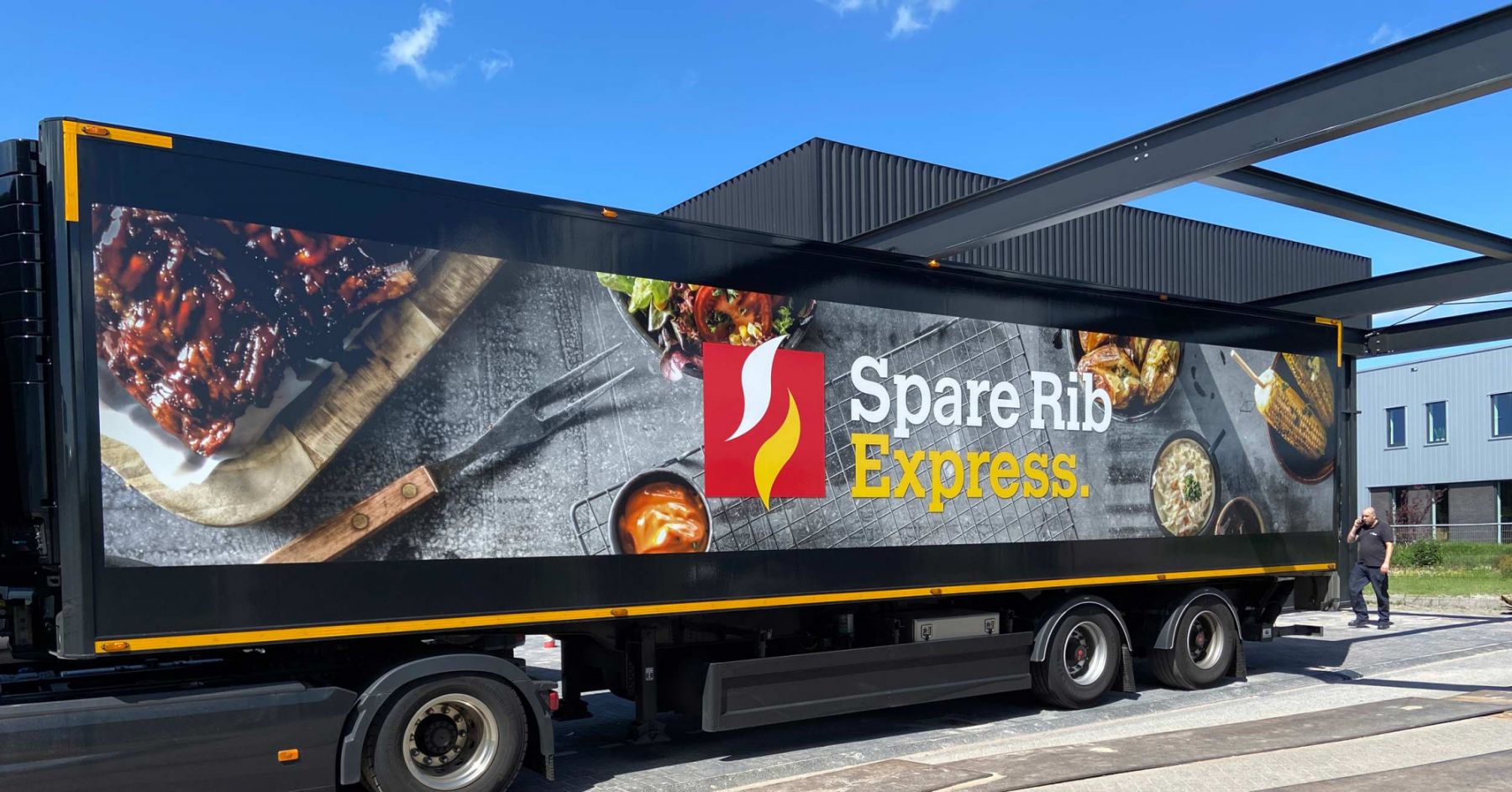 Levering horecakeuken Spare Rib Express in Hoorn